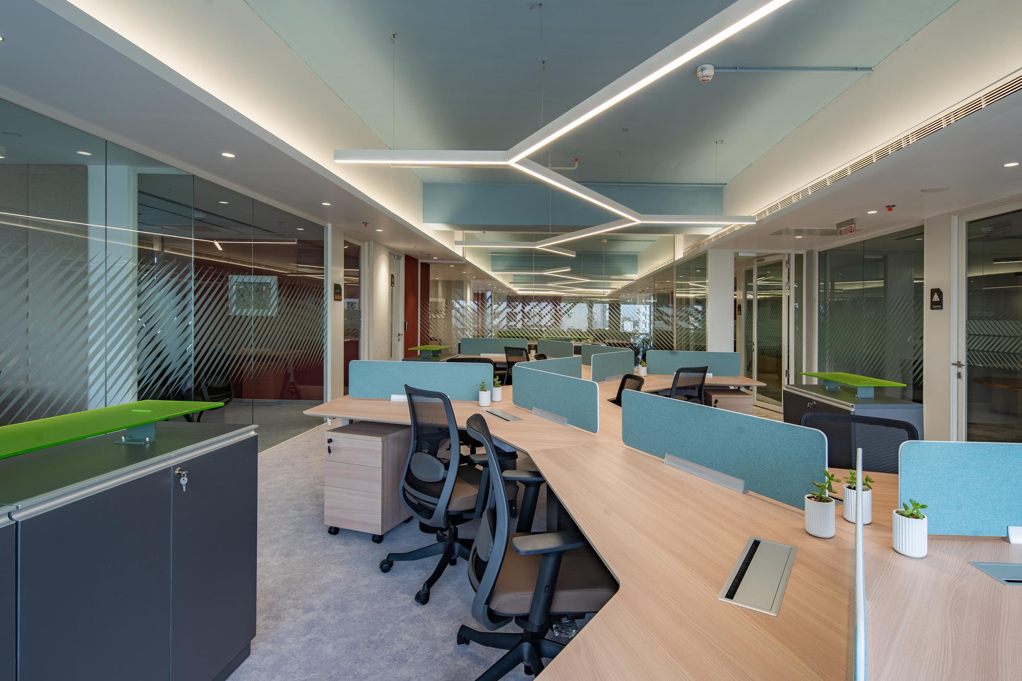 Exim Tower Int | Vitti