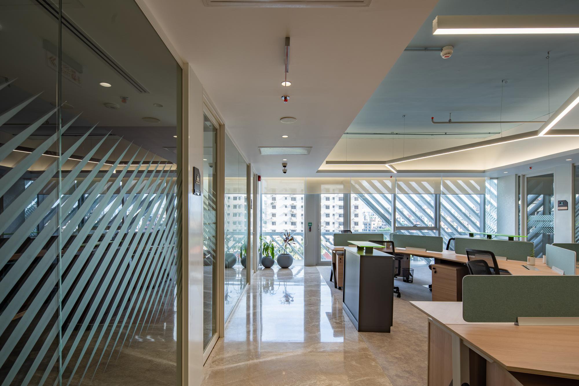 Exim Tower Int | Vitti